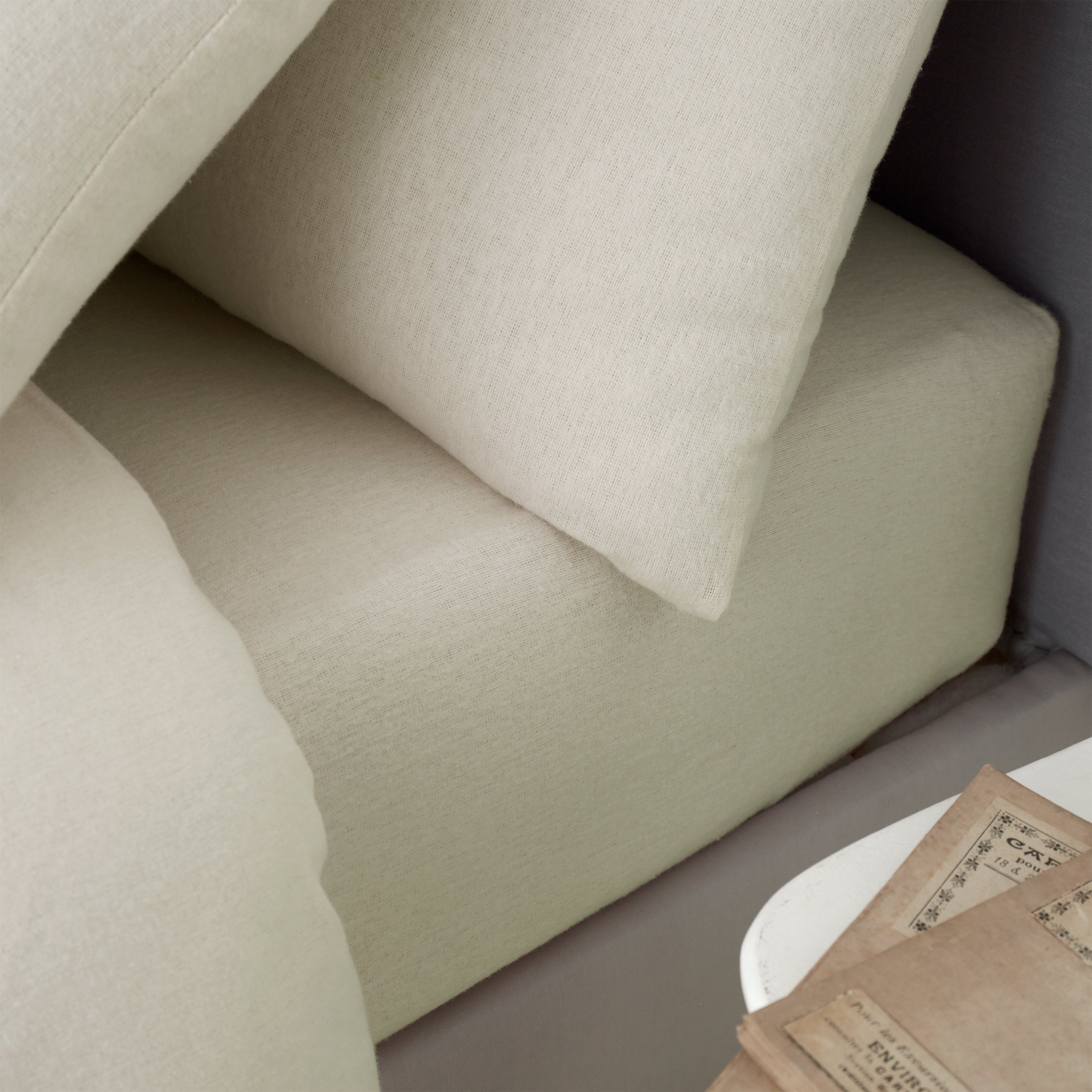 Catherine Lansfield 100% Cotton Brushed Cotton 165gsm Cream Sheets ...
