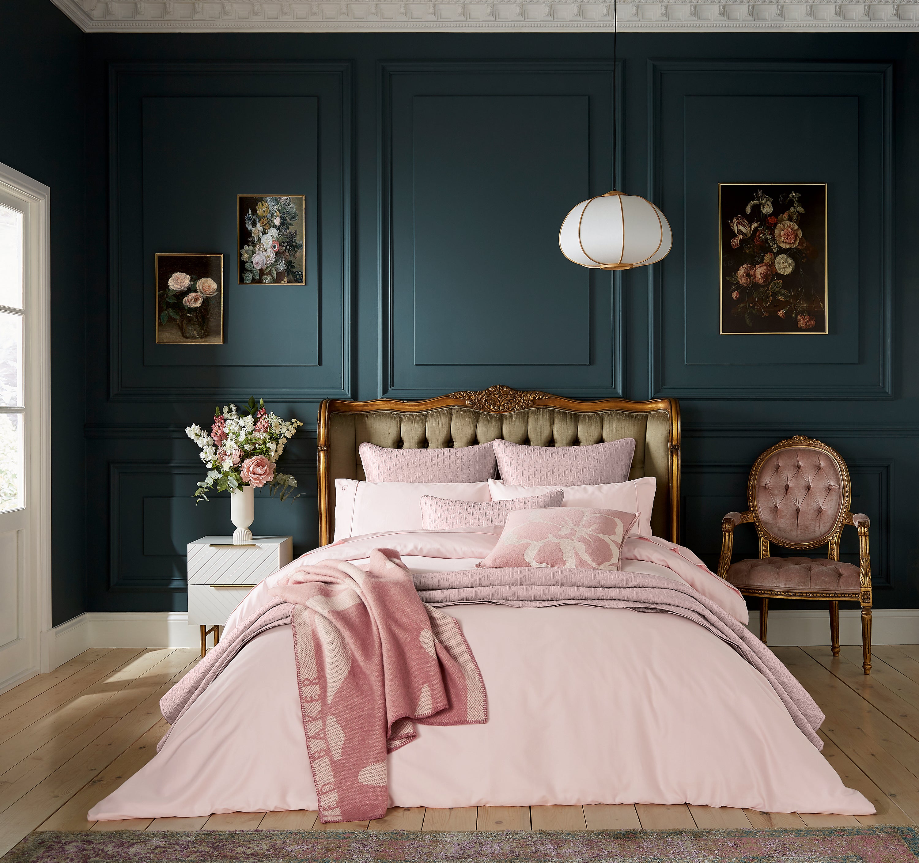 Ted Baker 250TC 100% BCI Cotton Sateen Black Sheets – Charmed Interiors